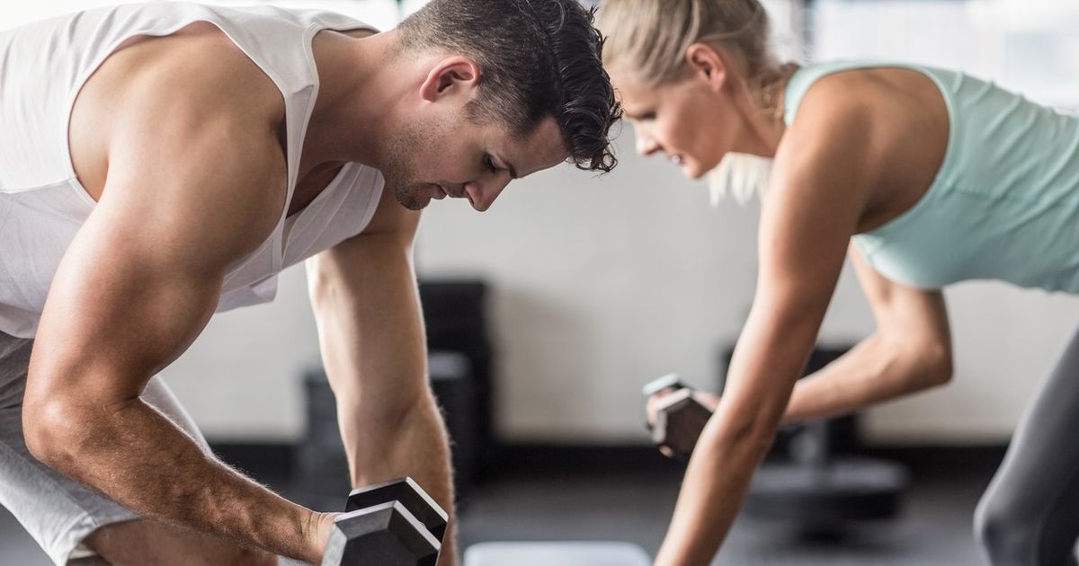 Trening z eno ročko za krepitev celega telesa - Vaje - Aktivni.si