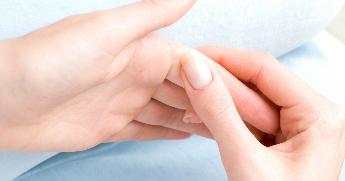 Trik s prsti, s katerim boste v trenutku premagali negativna čustvena ...