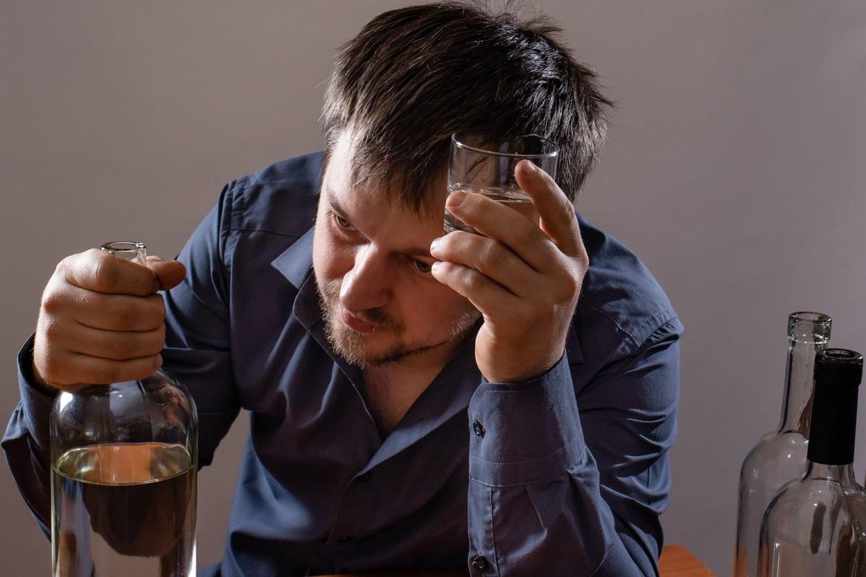 "Moj starejši sin je alkoholik, mlajši je na isti poti. Ko sta pijana ...
