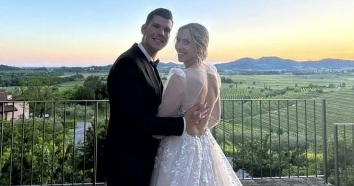 Ste videli, kako lepa nevesta je bila naša odlična smučarka Ana Bucik ...
